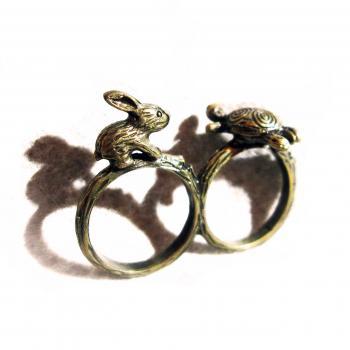 Double Finger Rabbit And Turtle Ring on Luulla