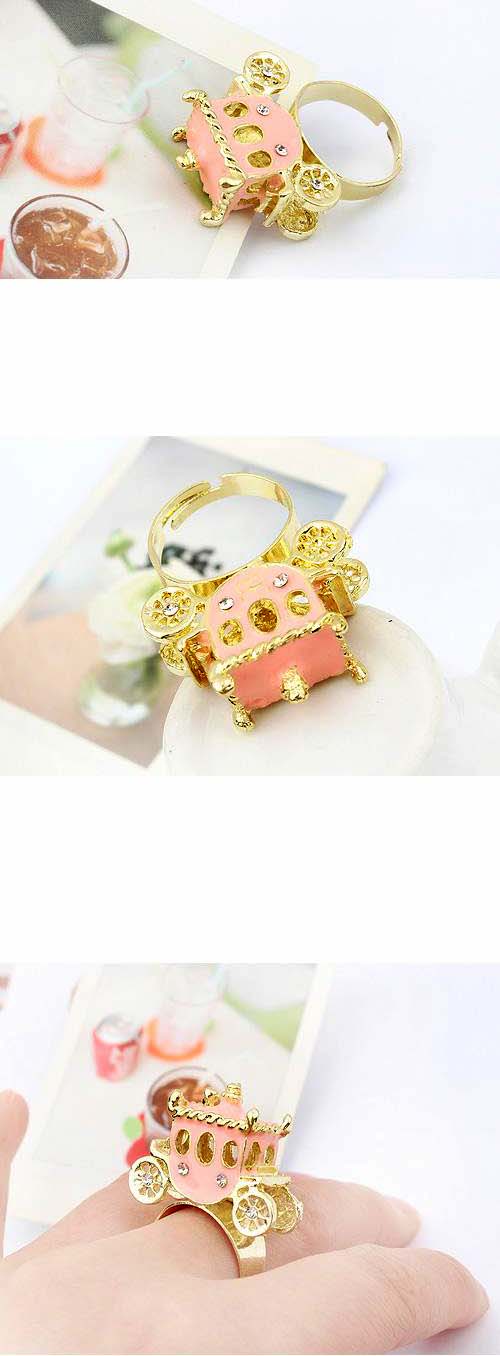 Pink Coach Ring on Luulla